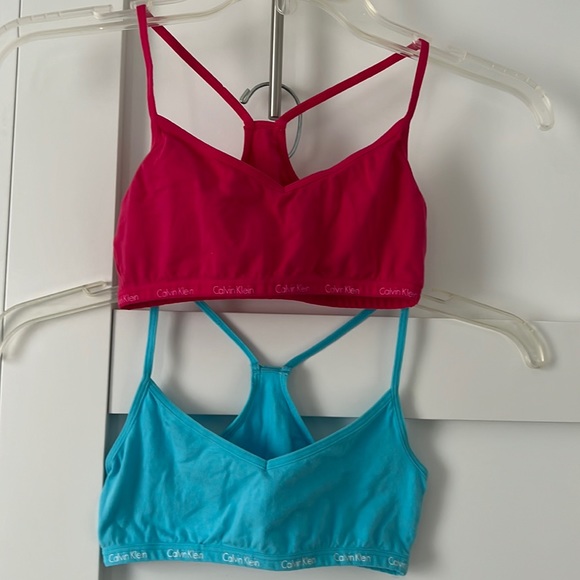 Calvin Klein | Other | Calvin Klein L 214 Training Bra Set | Poshmark
